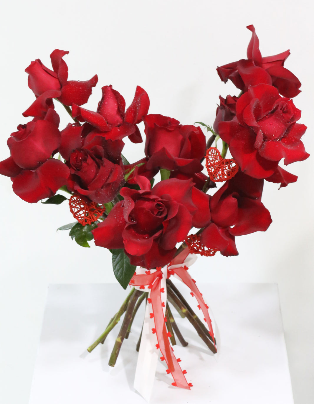 Rose Flower Bouquet | Beautiful Rose Bouquets Delivery Dubai